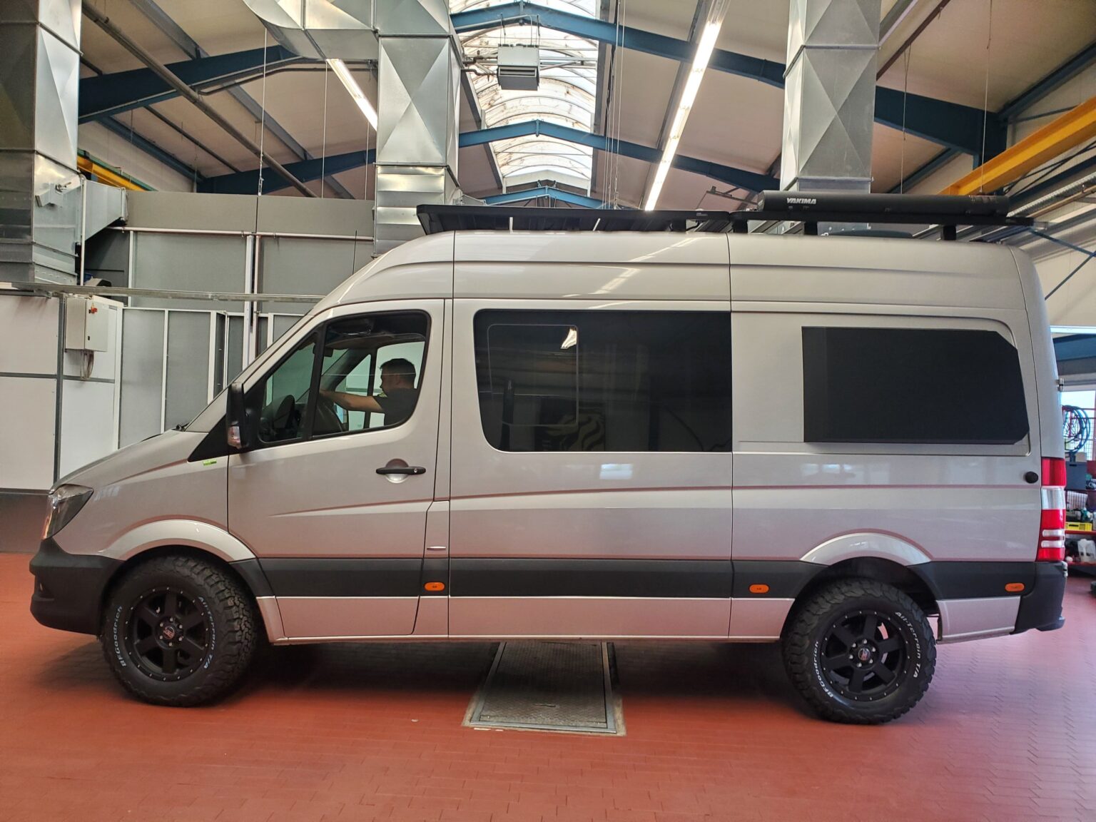 265/65R18 | W-TEC | MB Sprinter 906 - RAW-OFFROAD